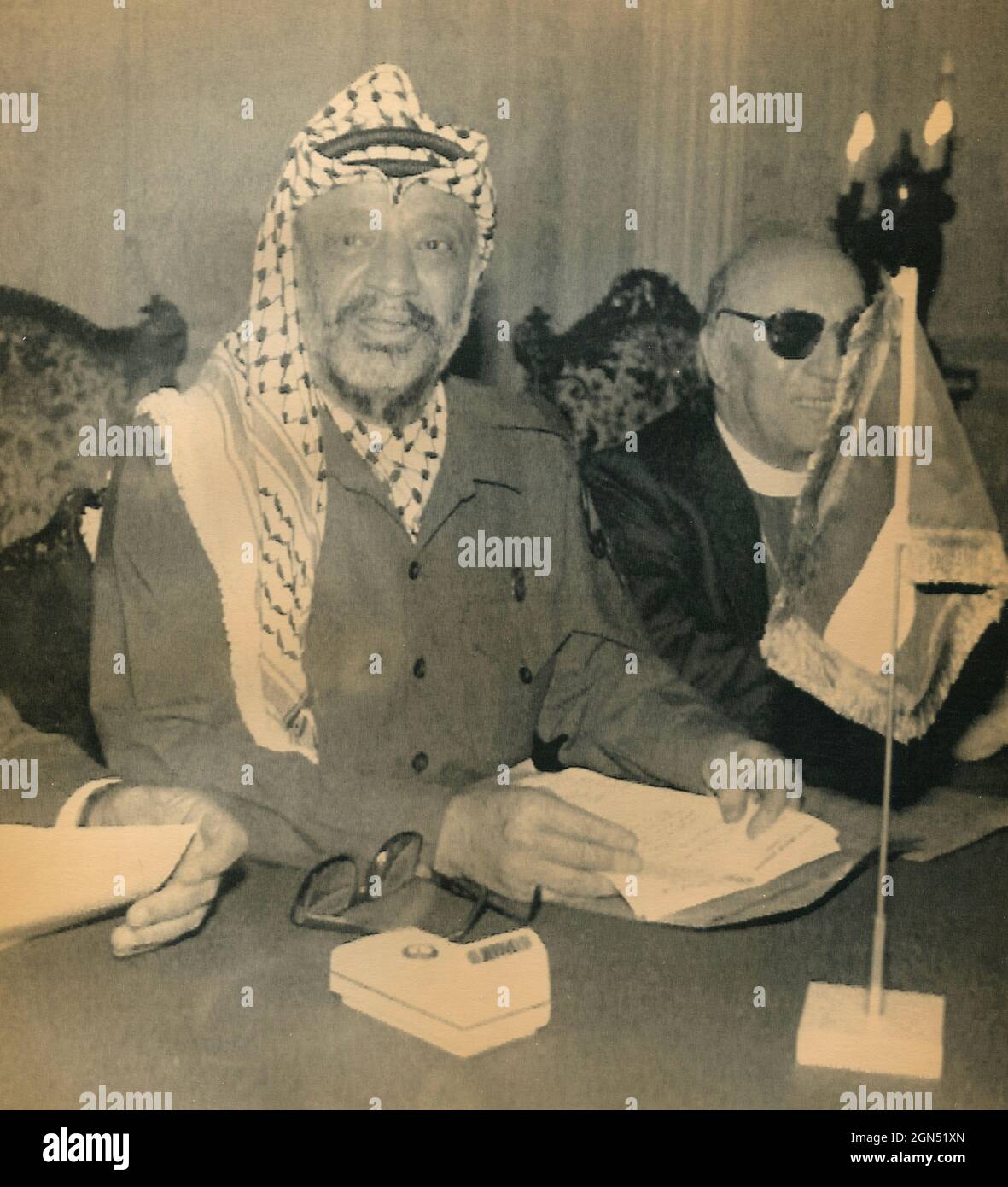Plo leader yasser arafat Banque de photographies et d’images à haute ...