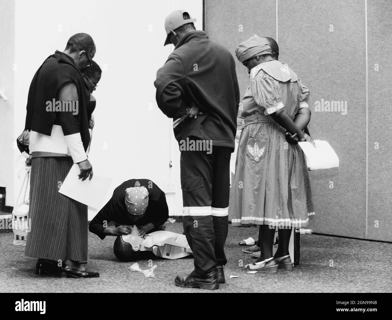 Formation en sante afrique Banque d'images noir et blanc - Alamy