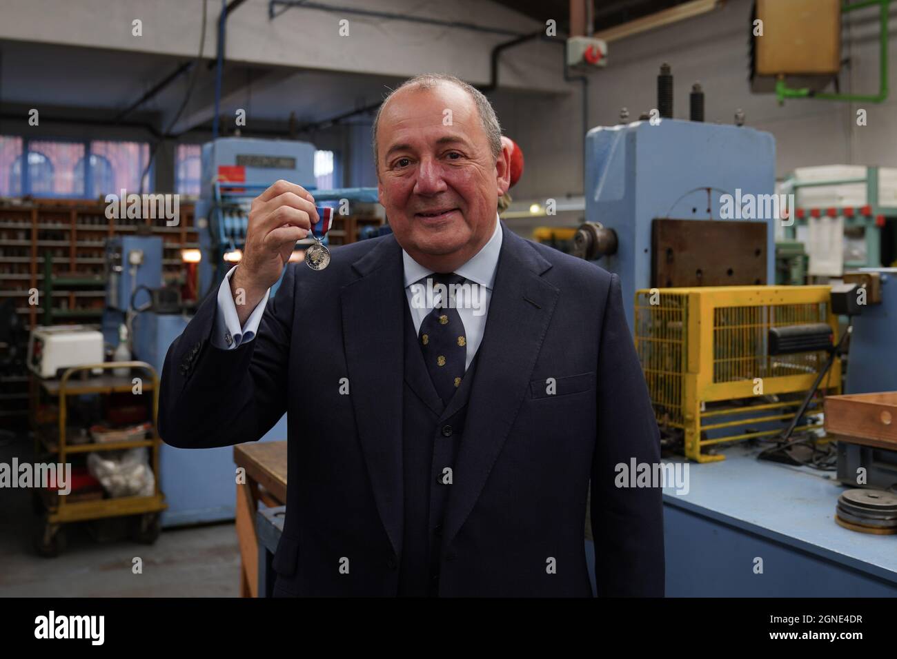 Phil McDermott, directeur général du service de la Médaille ...
