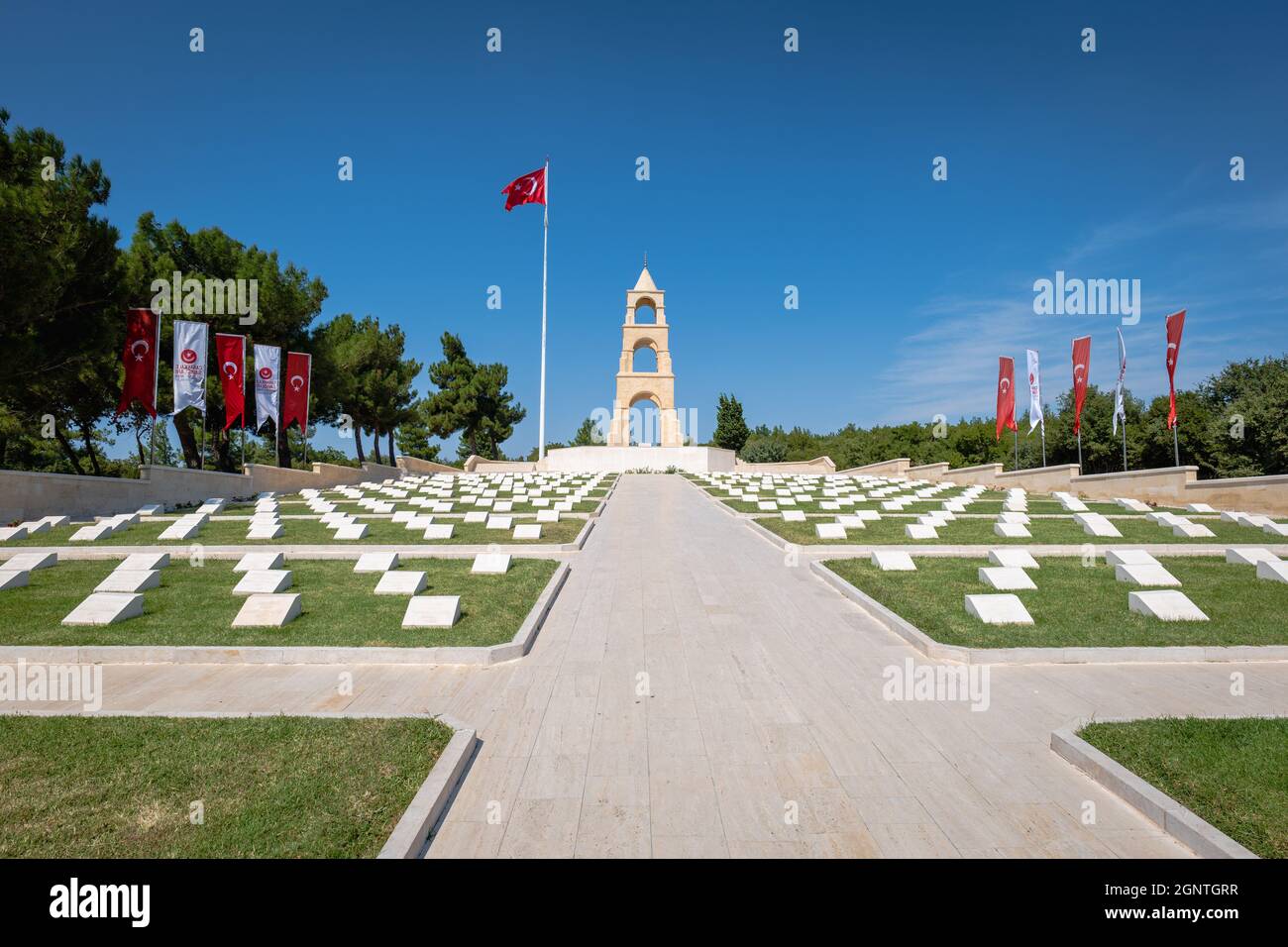 Monument et cimetière du 57e Régiment d'infanterie. Le 57e Régiment d ...
