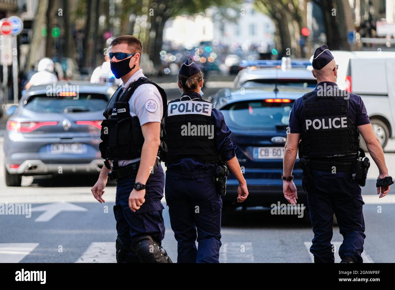 Gendarme french policeman uniform Banque de photographies et d’images à ...