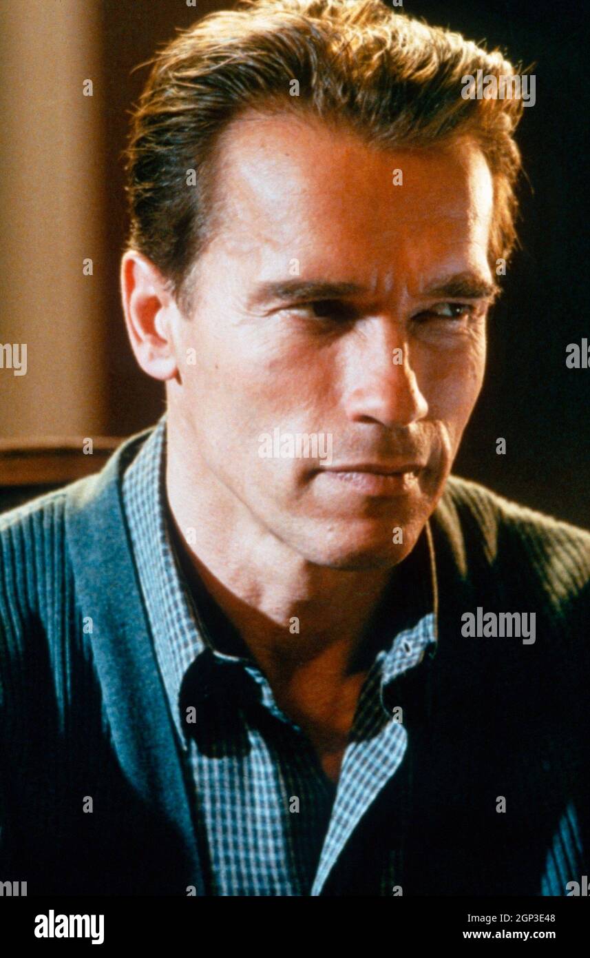 Arnold schwarzenegger true lies 1994 Banque d'image et photos - Alamy