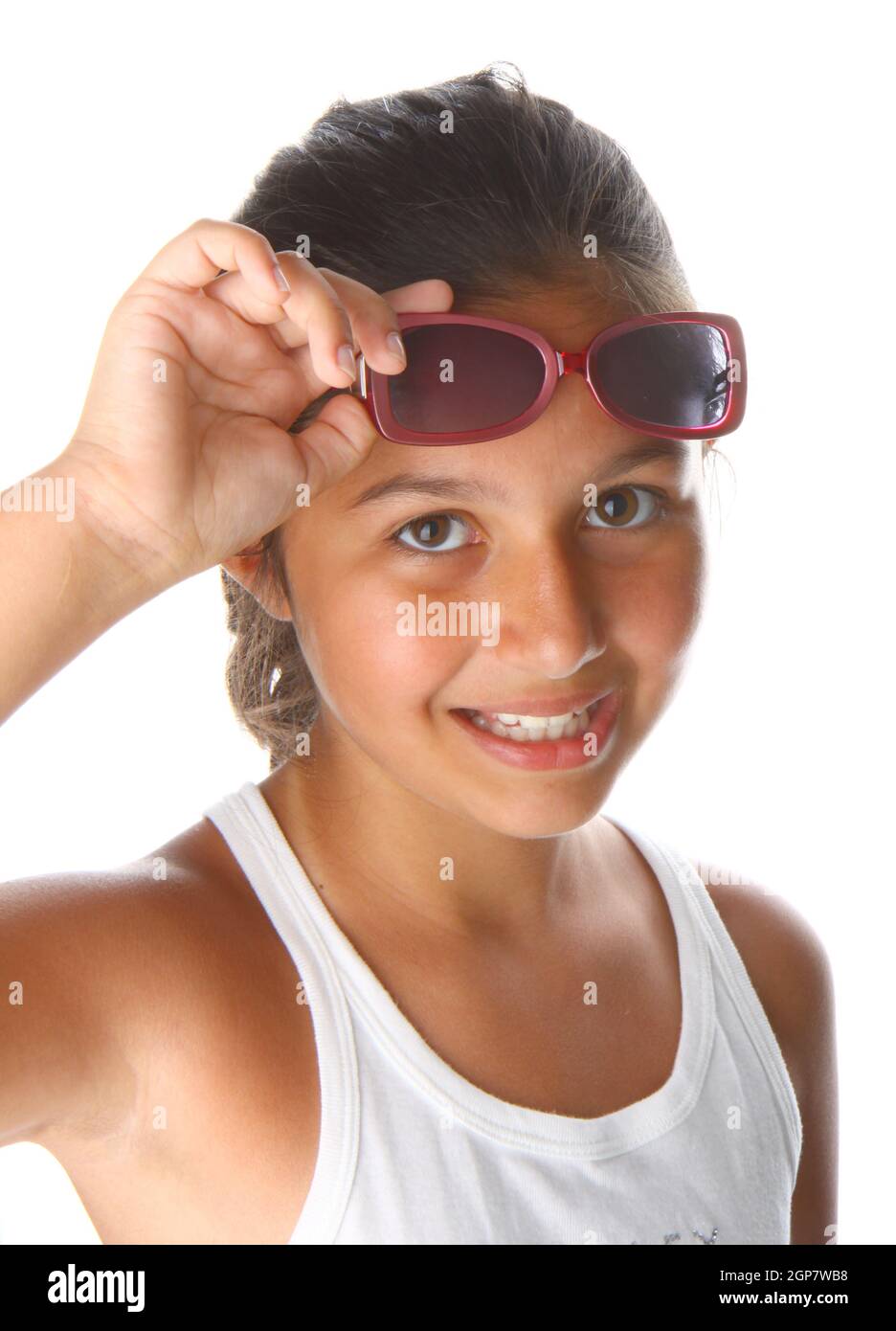 Petite fille sur fond blanc Banque de photographies et d’images à haute ...