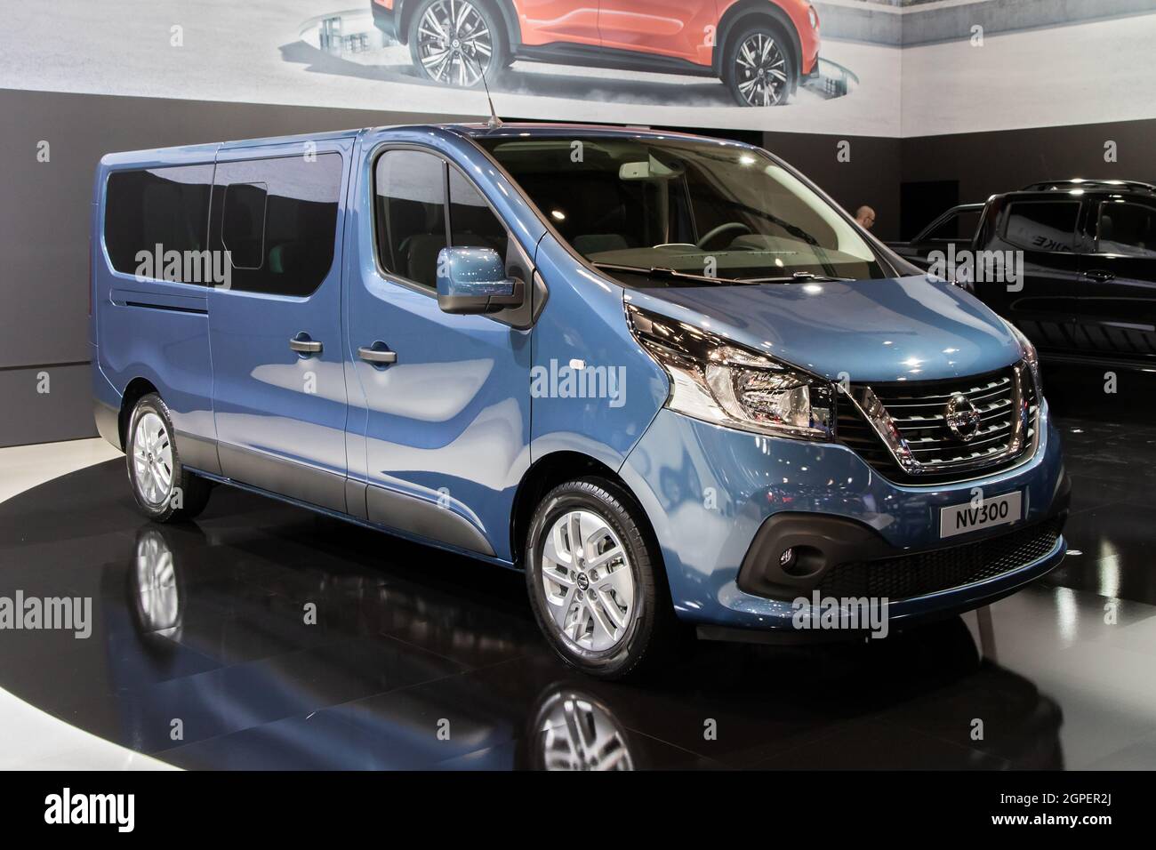 Fourgonnette de taille moyenne Banque de photographies et d’images à ...