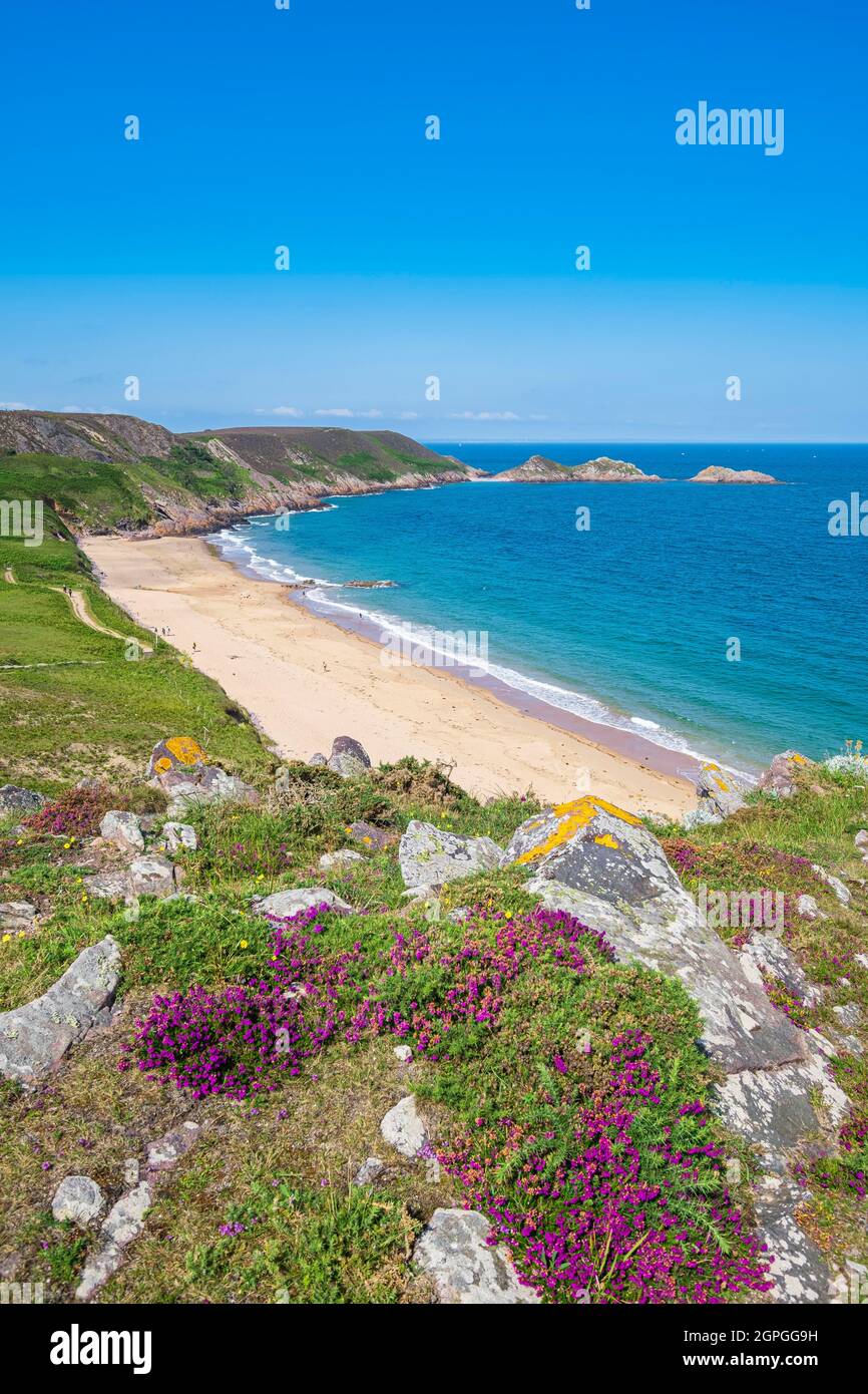 Cap erquy Banque de photographies et d’images à haute résolution - Alamy