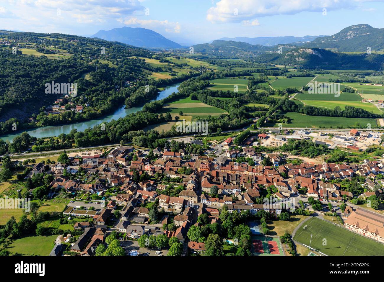 Yenne vue aerienne Banque de photographies et d’images à haute ...