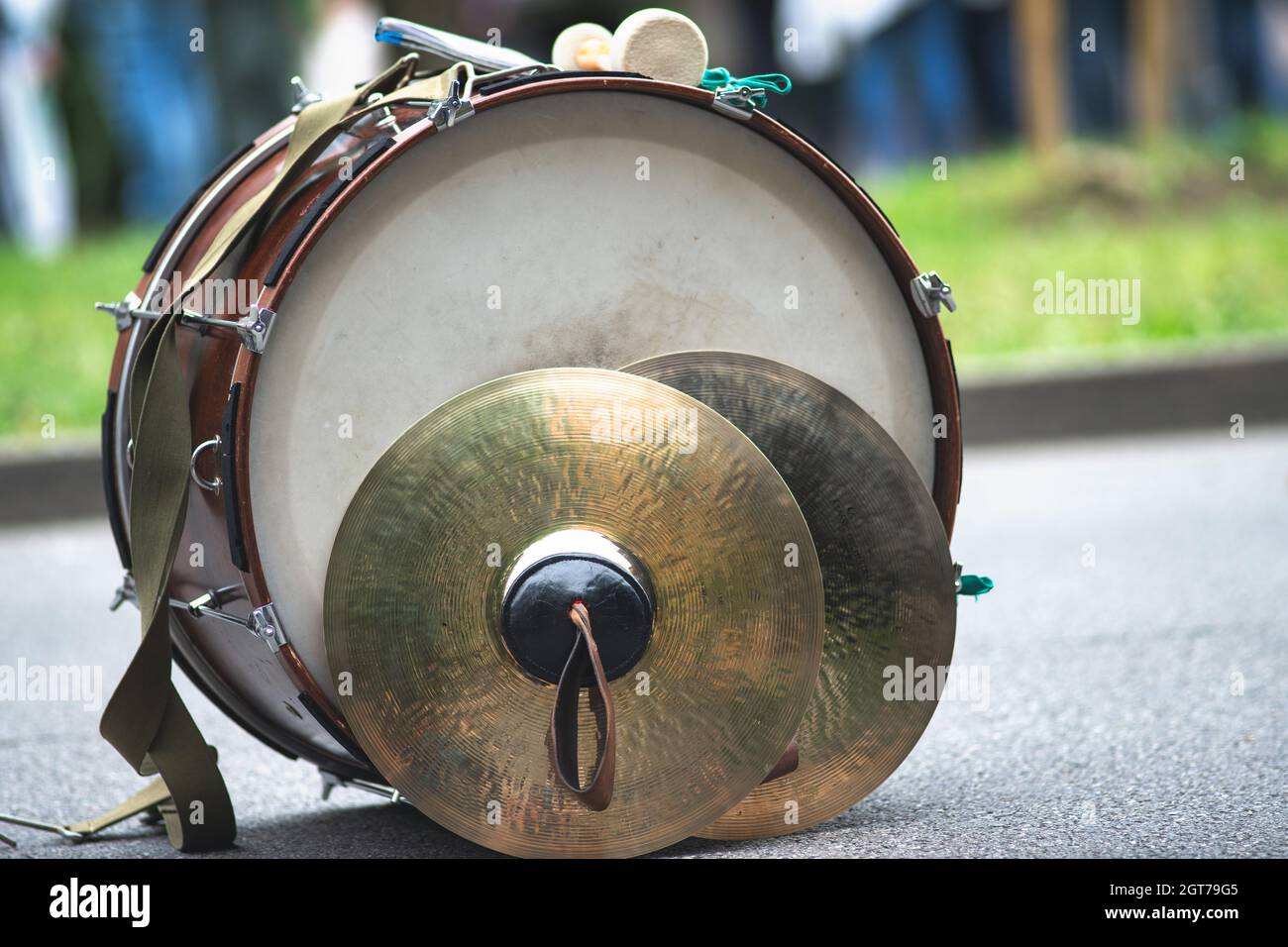 Instrument de musique de tambour militaire Banque de photographies et d ...