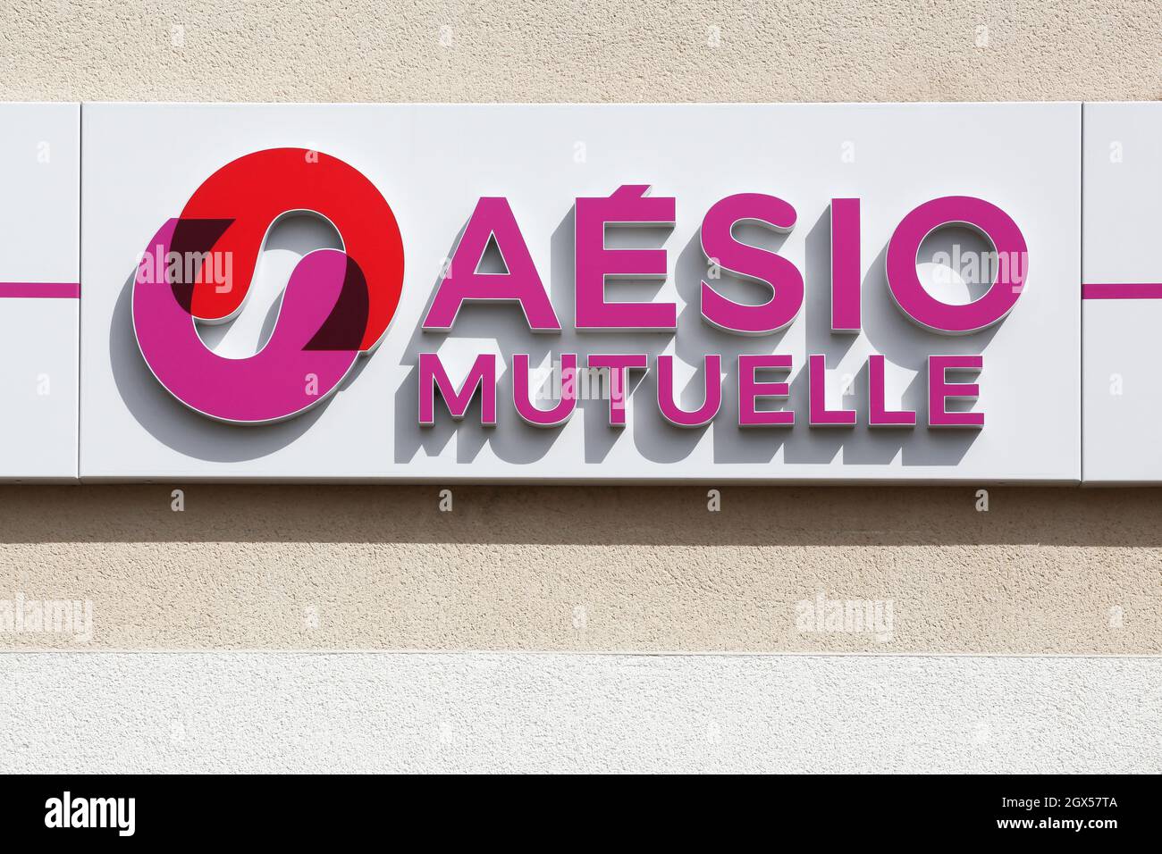 Logo aesio mutuelle Banque de photographies et d’images à haute ...