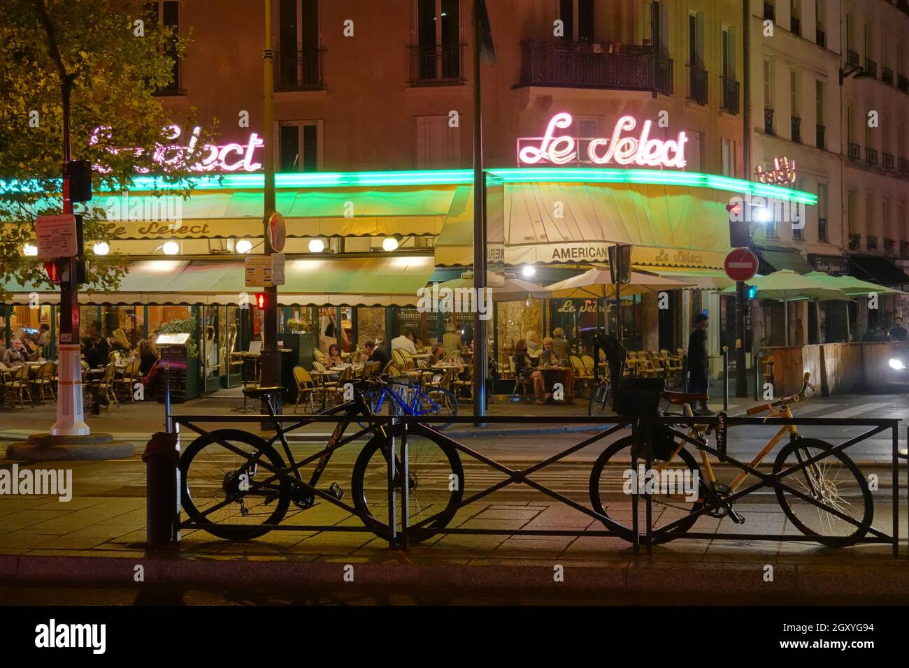 Brasserie montparnasse Banque de photographies et d’images à haute ...