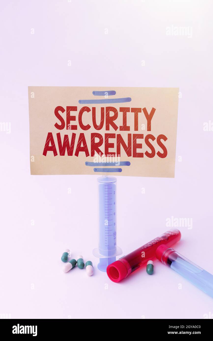 Cyber security awareness Banque de photographies et d’images à haute ...