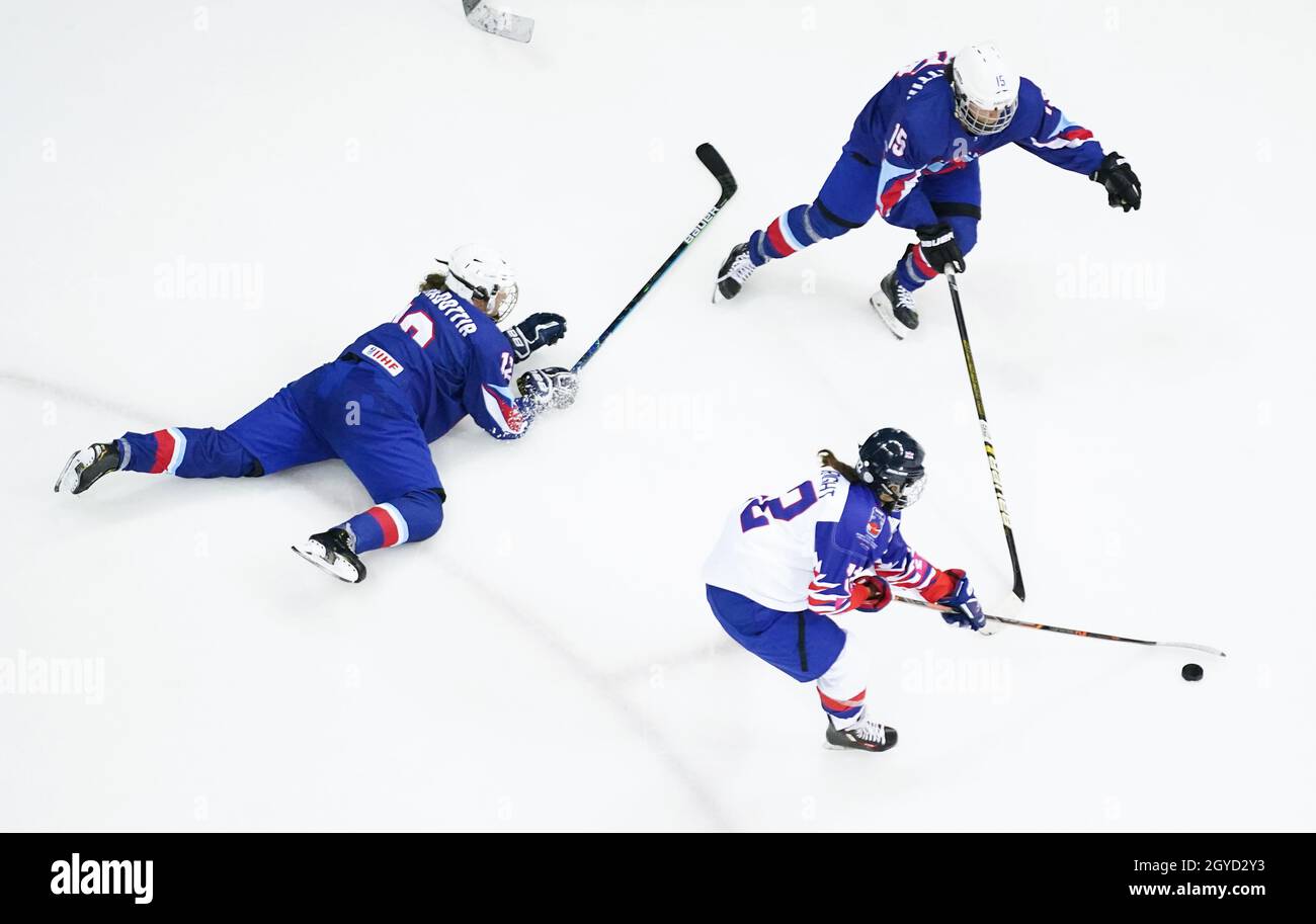 Deux elin Banque de photographies et d’images à haute résolution - Alamy