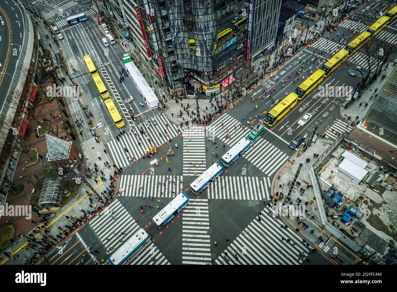 Intersection sukiyabashi Banque de photographies et d’images à haute ...