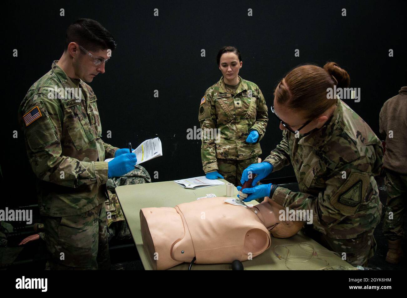 NIANTIC, Connecticut – Sgt.Lindsay Walsh, affecté au bataillon de ...