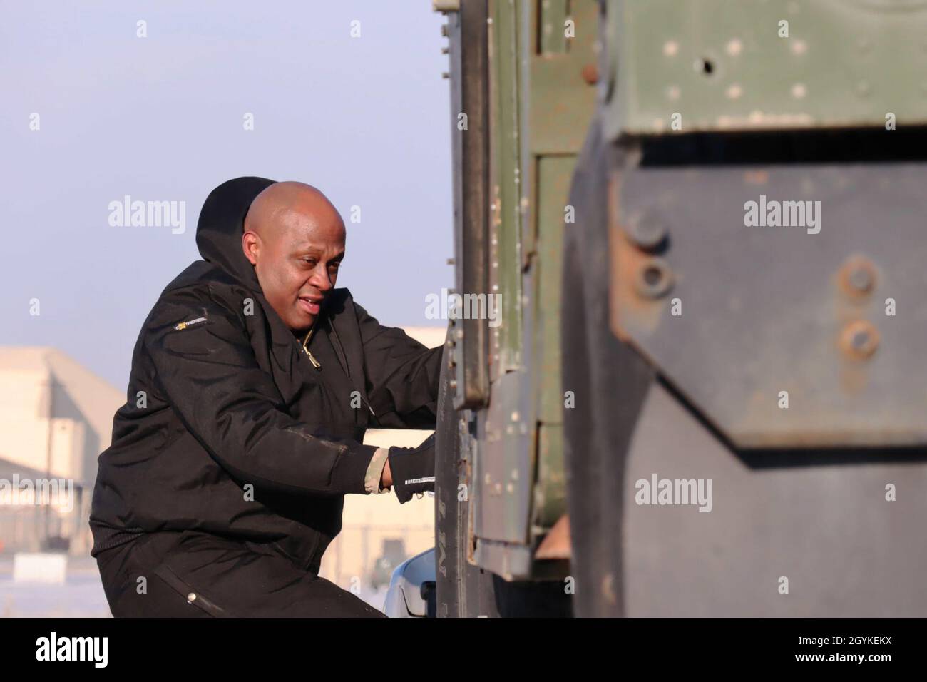 Brancher un humvee Banque de photographies et d’images à haute ...