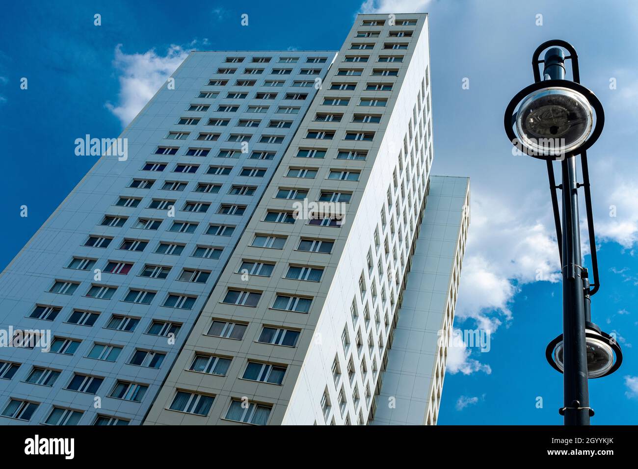 Ddr plattenbau Banque de photographies et d’images à haute résolution ...