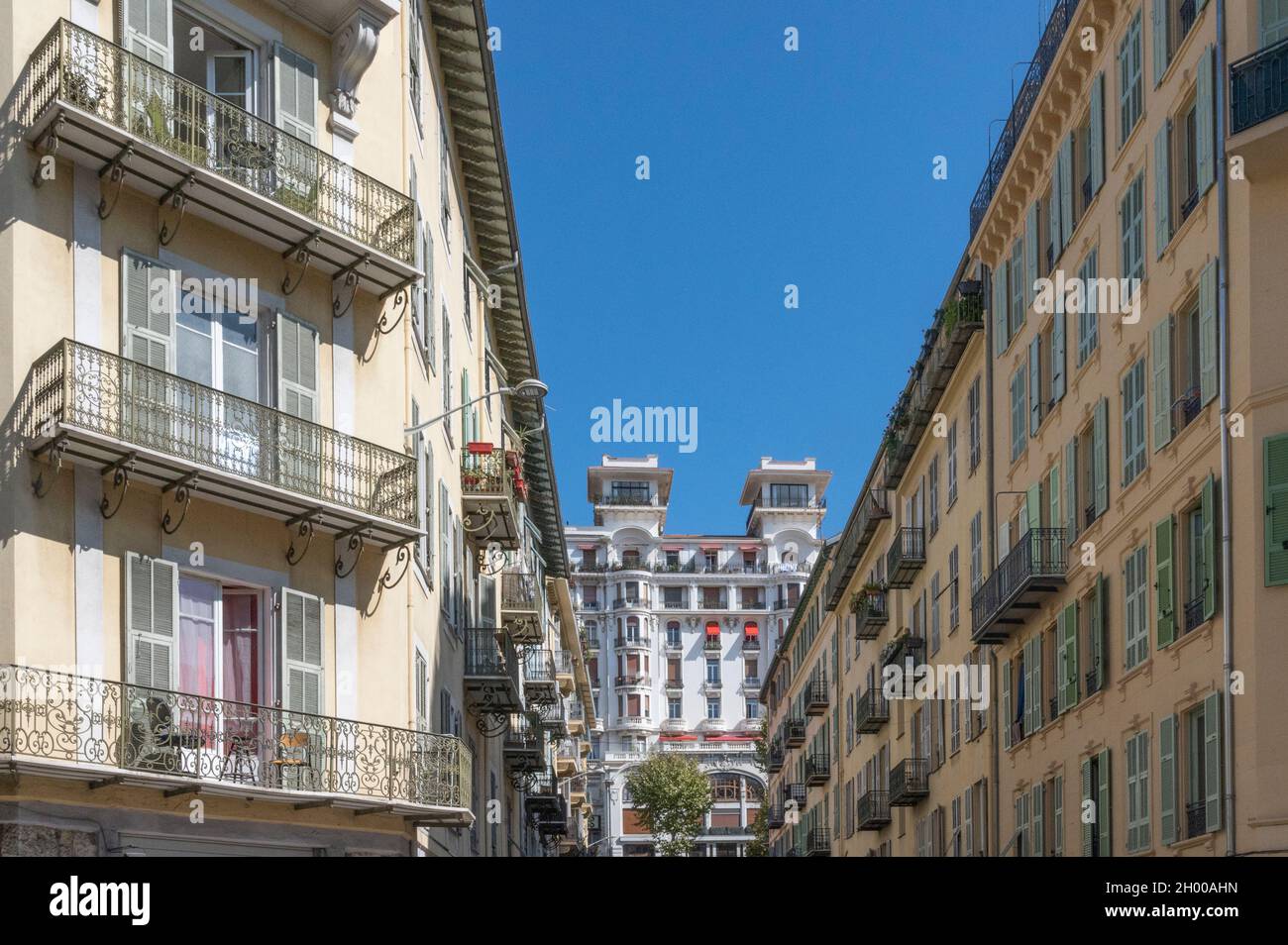 Haussmannian architecture Banque de photographies et d’images à haute résolution - Alamy