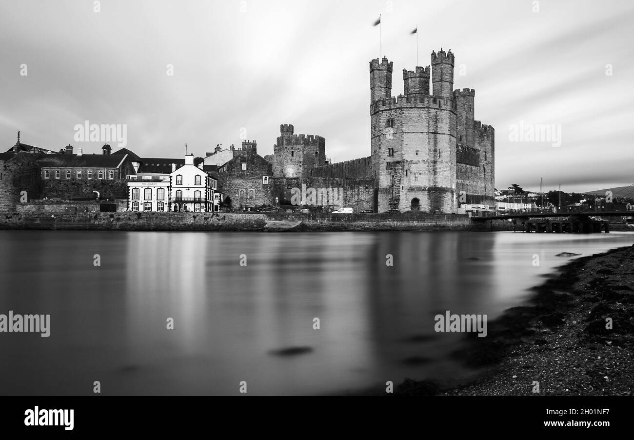 Pont tournant caernarfon Banque de photographies et d’images à haute ...