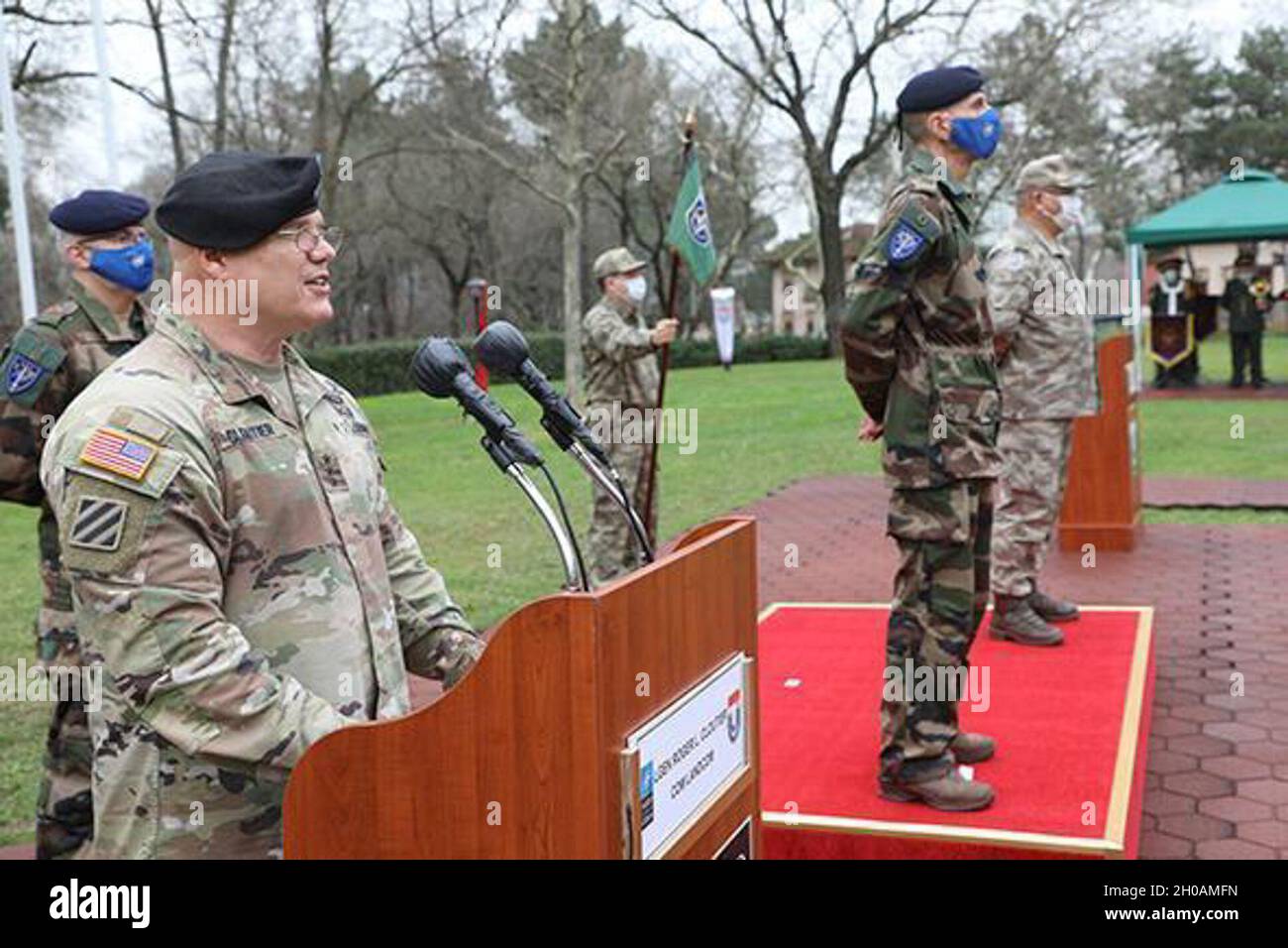 ISTANBUL (12 janvier 2021) – le général Roger L. Cloutier Jr ...