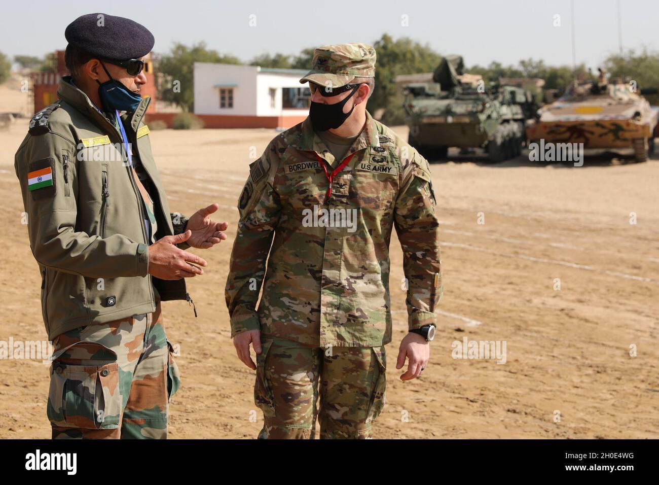 Le Brigadier Mukesh Bhanwala, commandant de la 170e Brigade d ...