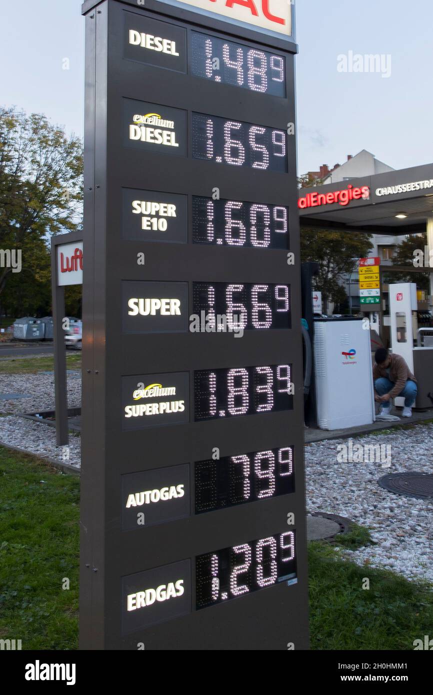 Les prix total Banque de photographies et d’images à haute résolution ...