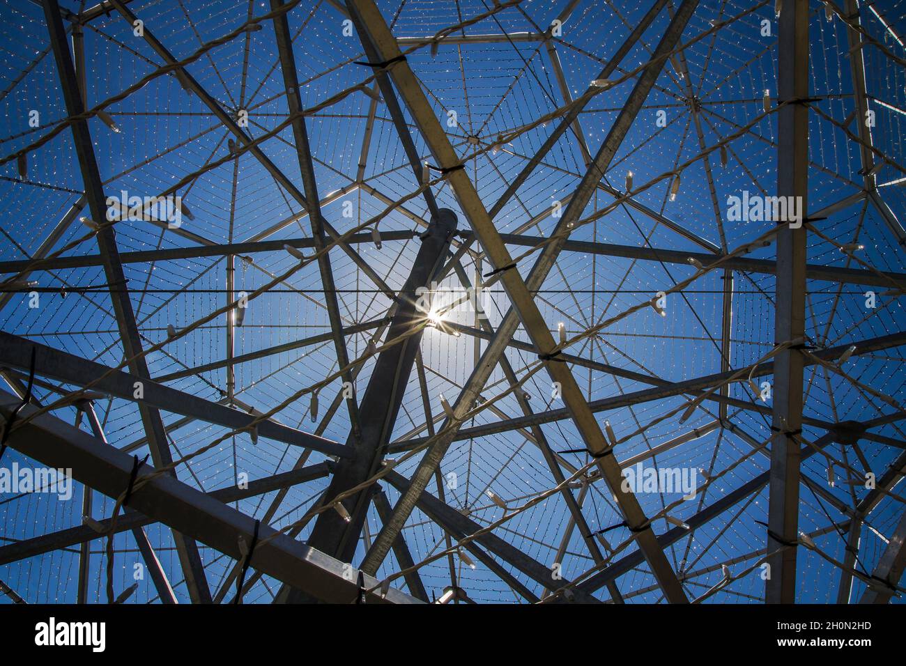 Geometrical structures Banque de photographies et d’images à haute ...