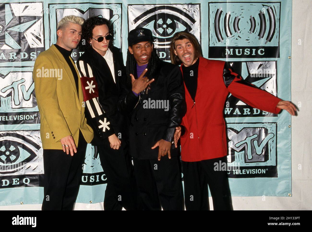 Color Me Badd à la huitième édition annuelle des MTV Video Music Awards ...