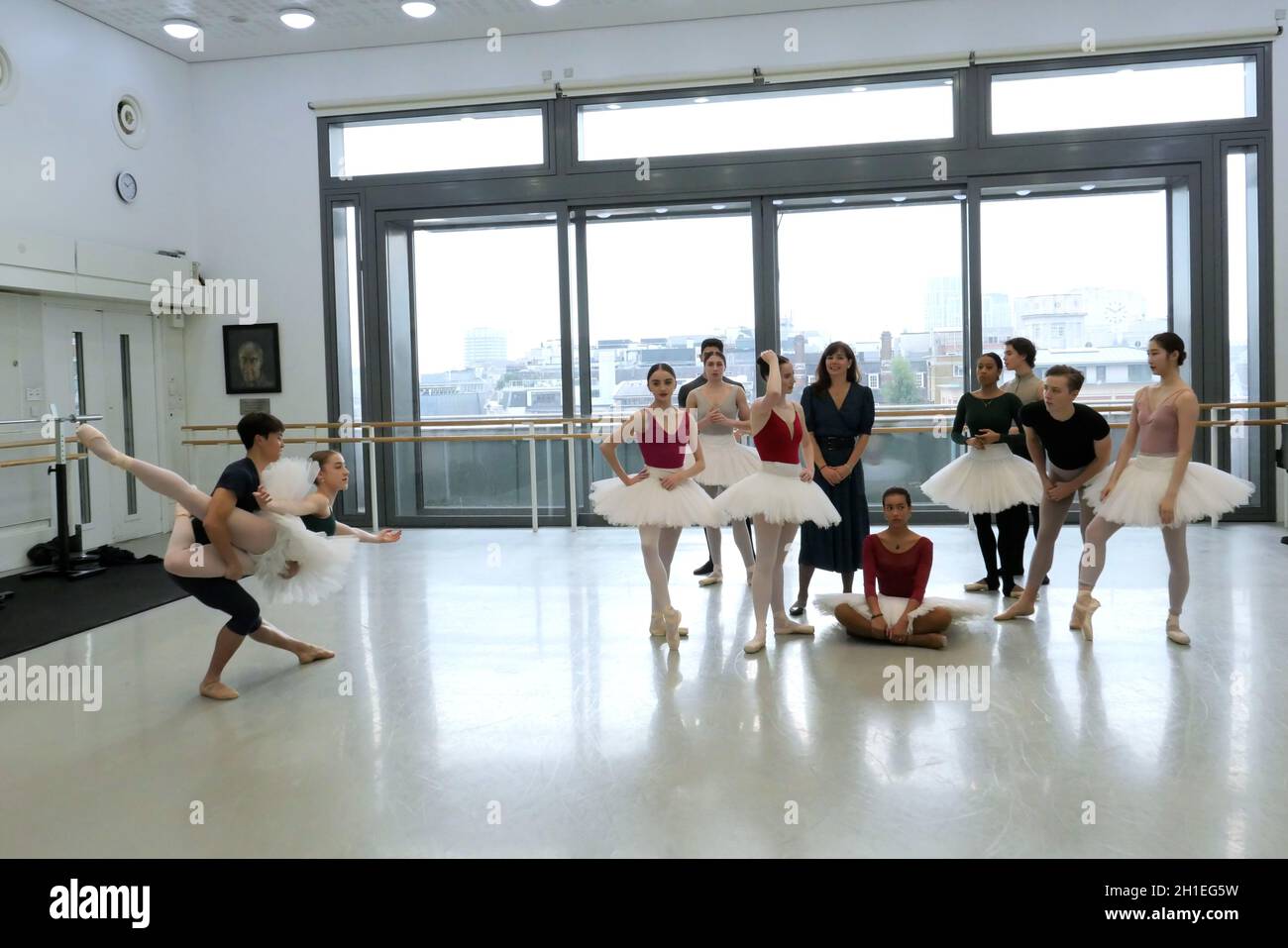Le Royal Ballet, l'Australian Ballet et le Bolchoï Ballet sont ravis d ...