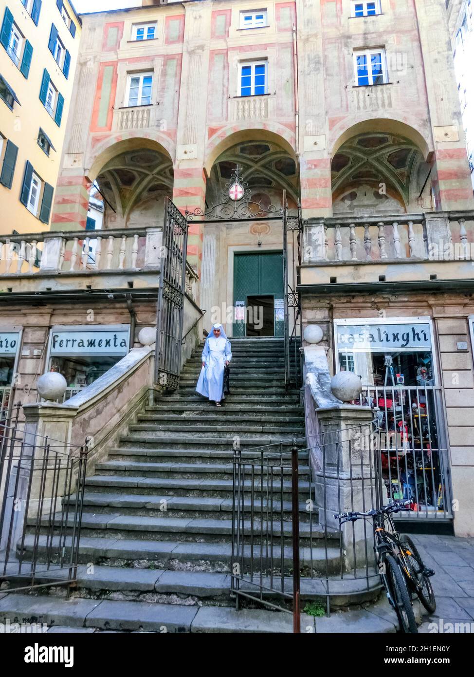 Piazza banchi genova Banque de photographies et d’images à haute ...