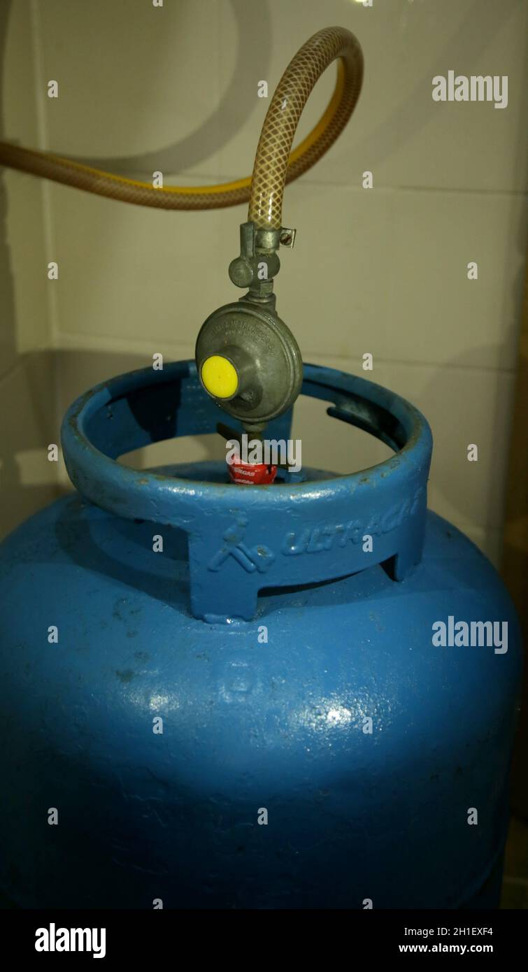 Bouteilles de gaz lpg usage domestique Banque de photographies et d ...