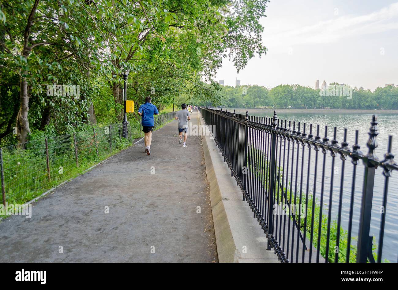 Courir coureur jog jogger central park Banque de photographies et d ...