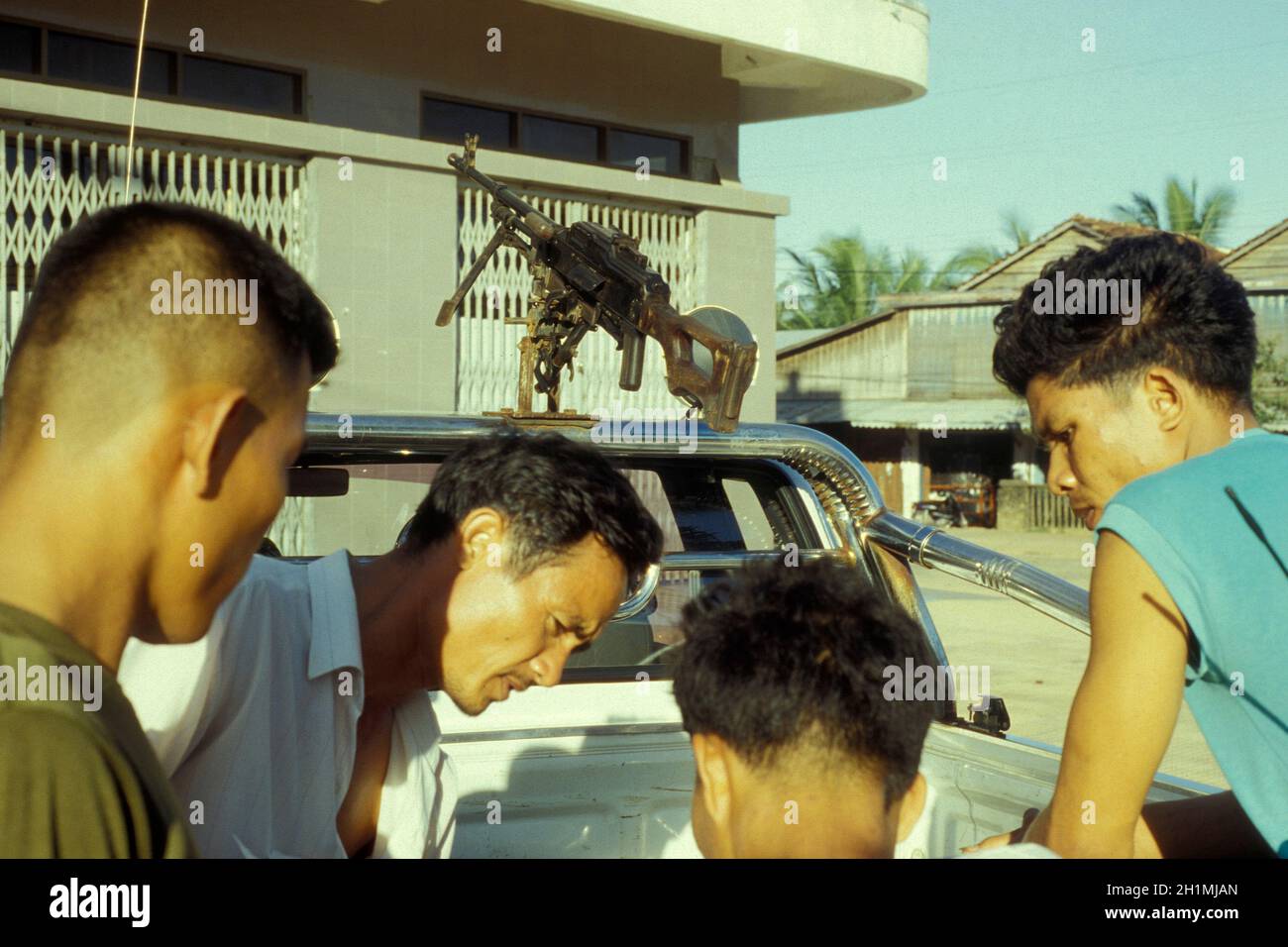 L'armée et le poste de contrôle de sécurité pendant le temps des Khmers ...