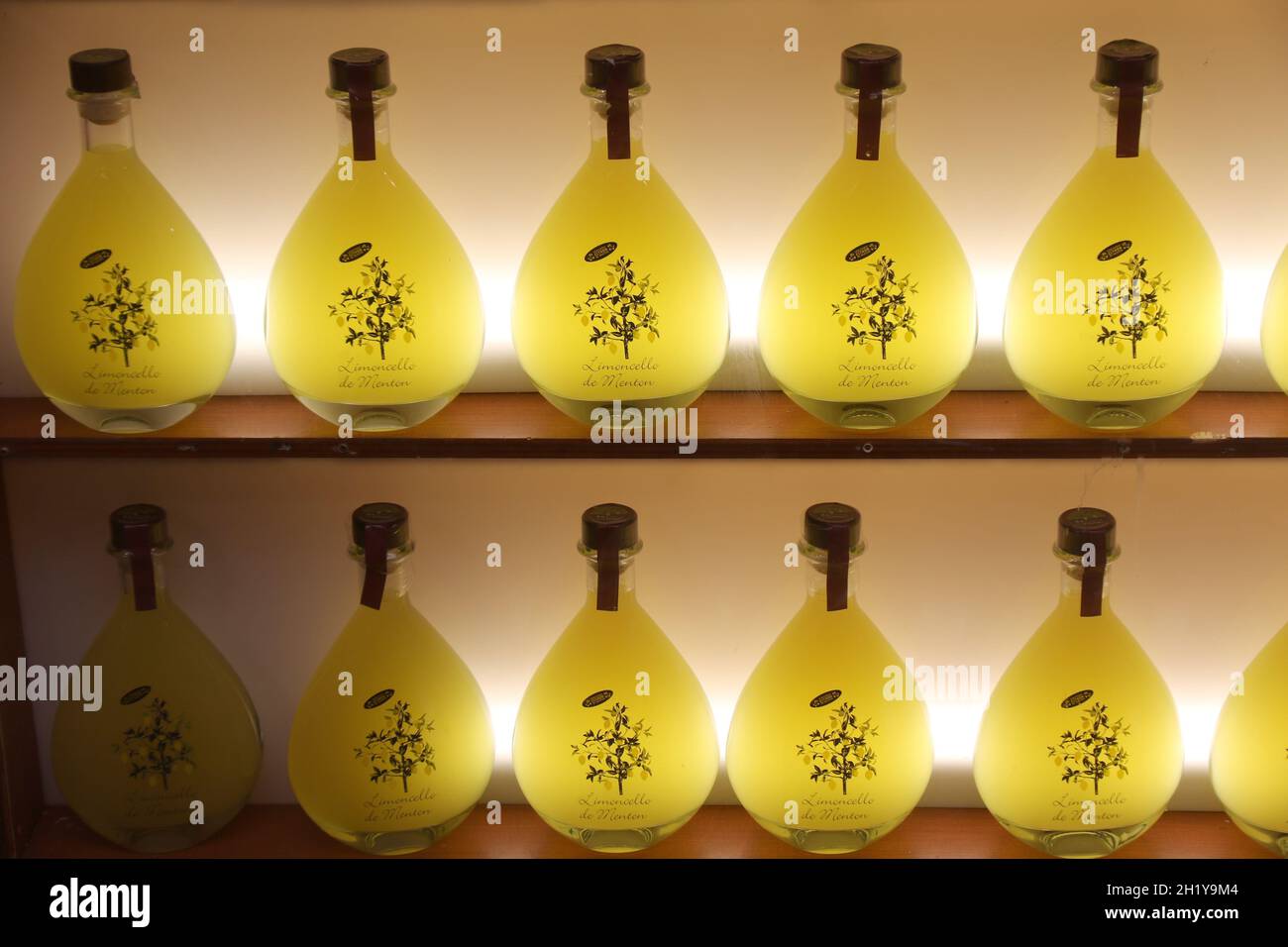FRANCE ALPES-MARITIMES (06) MENTON PRODUITS RÉGIONAUX, LIMONCELLO ...