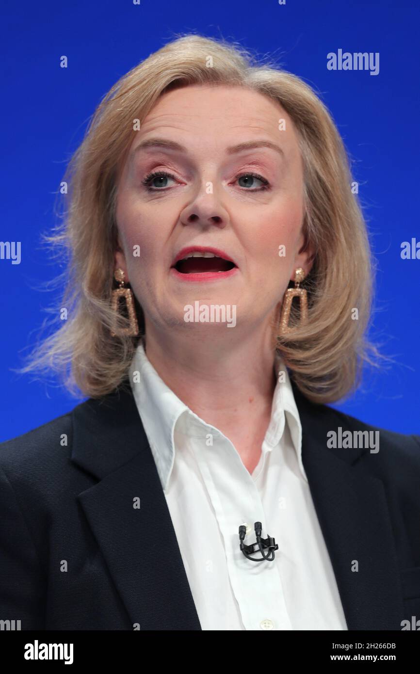 Liz truss portrait Banque de photographies et d’images à haute ...