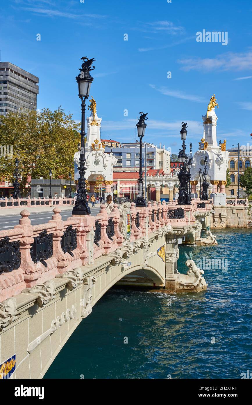 Pont san sebastian Banque de photographies et d’images à haute ...