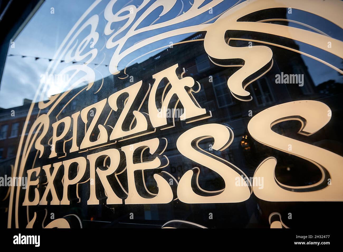Pizza express logo Banque de photographies et d’images à haute ...
