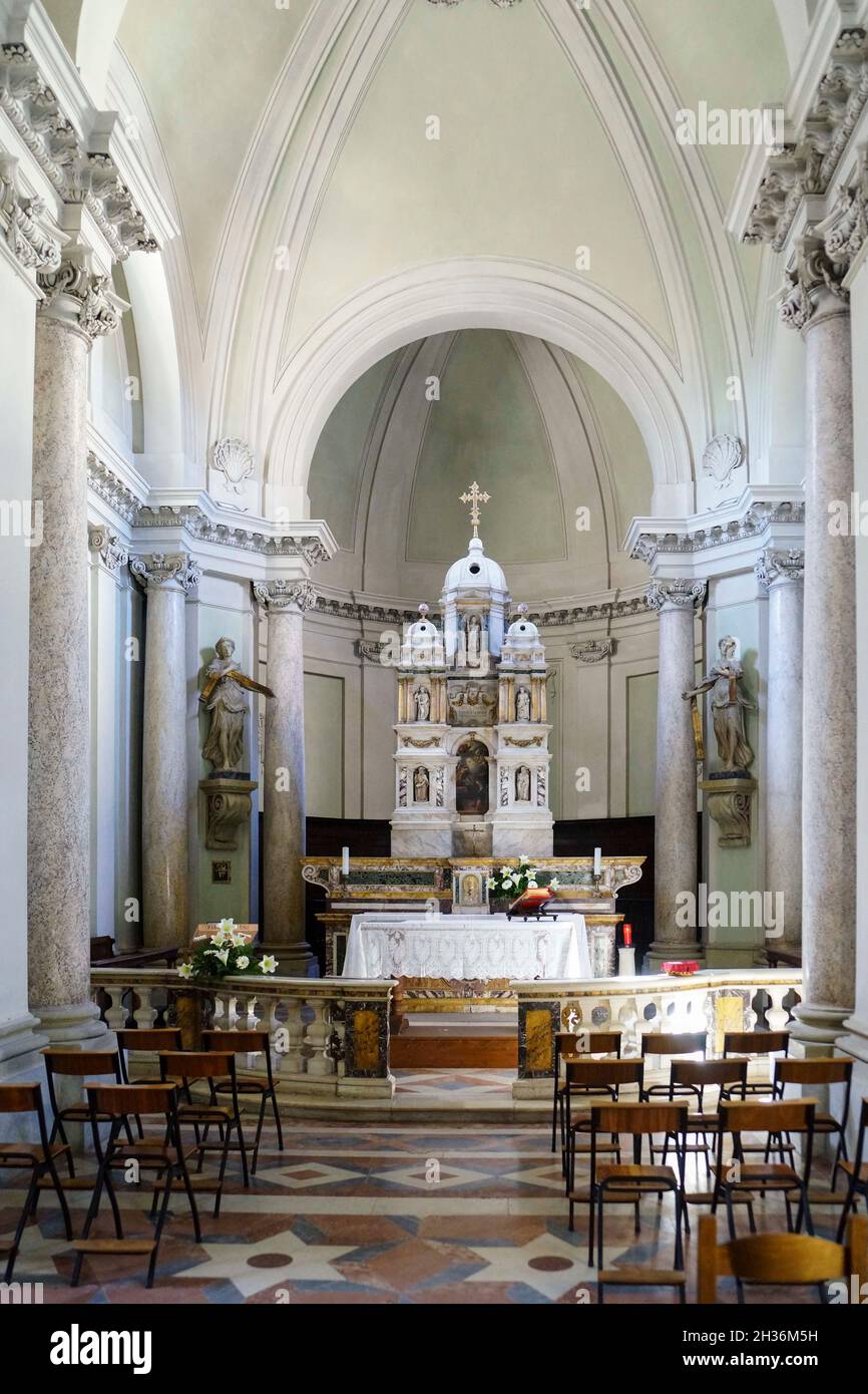 Spello chiesa di san lorenzo Banque de photographies et d’images à ...