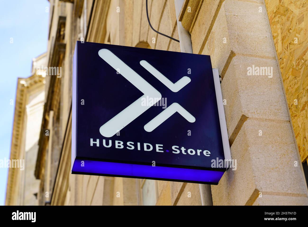 Hubside store Banque de photographies et d’images à haute résolution ...