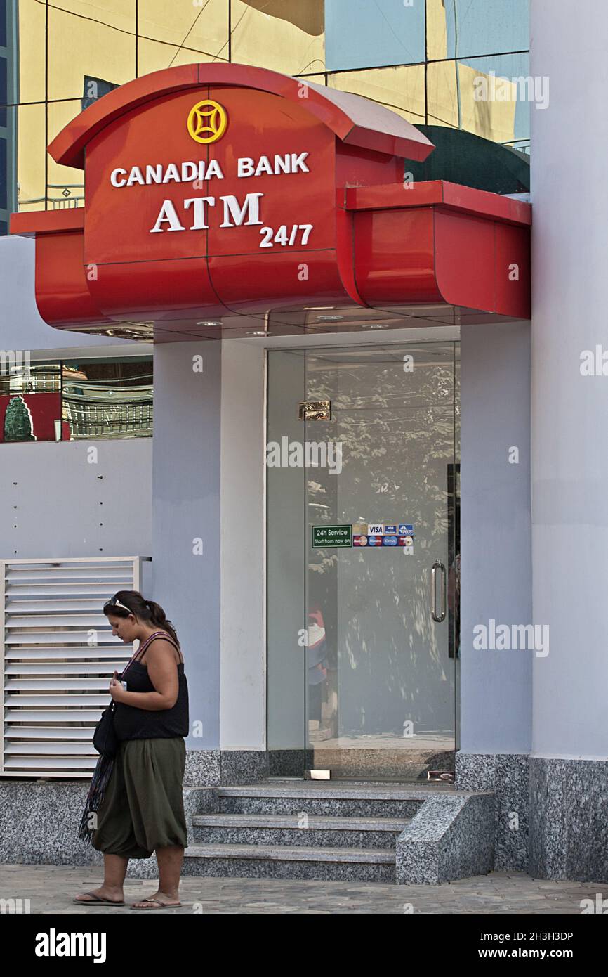 Canadia bank cambodia Banque de photographies et d’images à haute ...