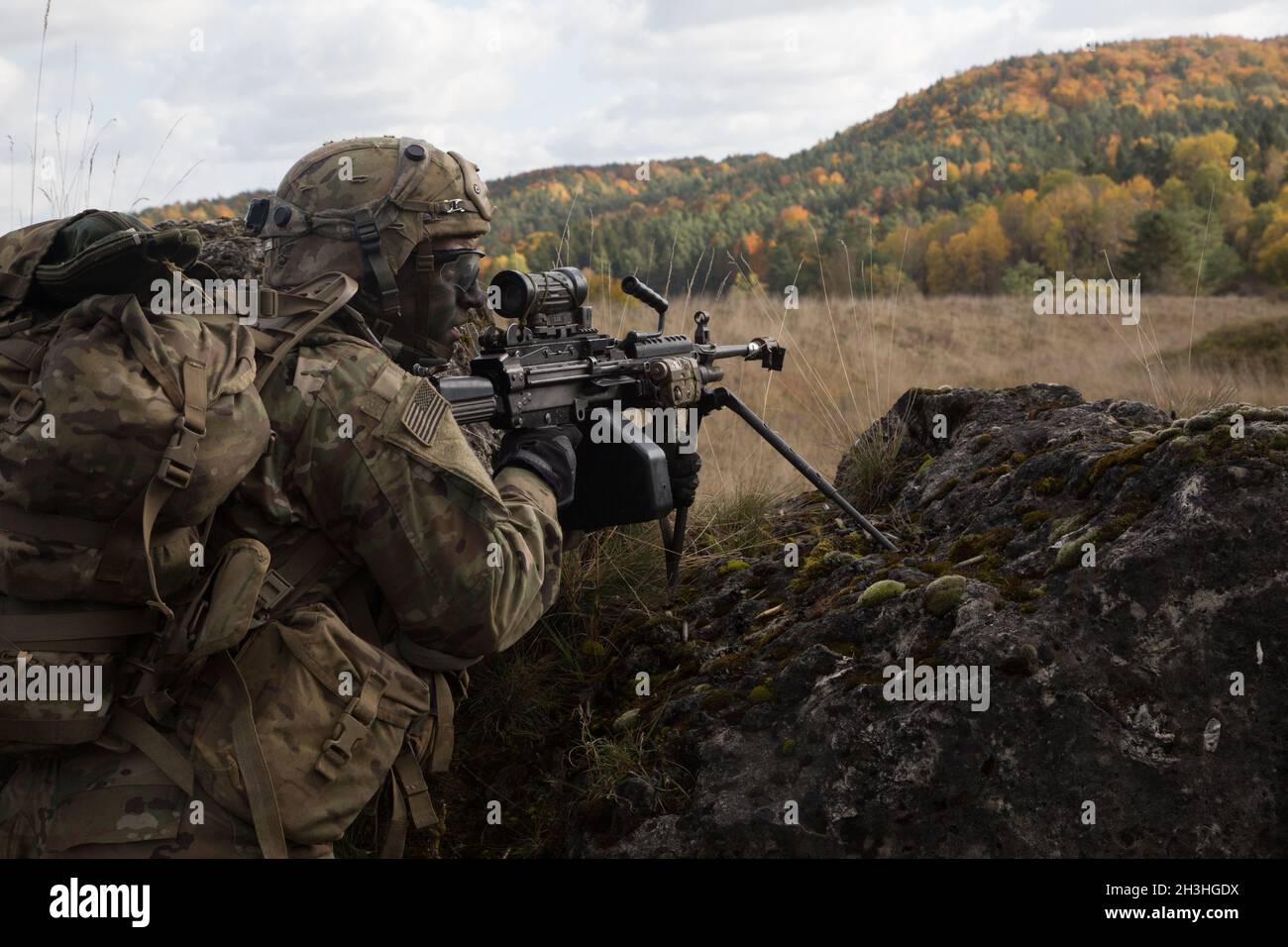 Platoon movement to contact Banque de photographies et d’images à haute ...