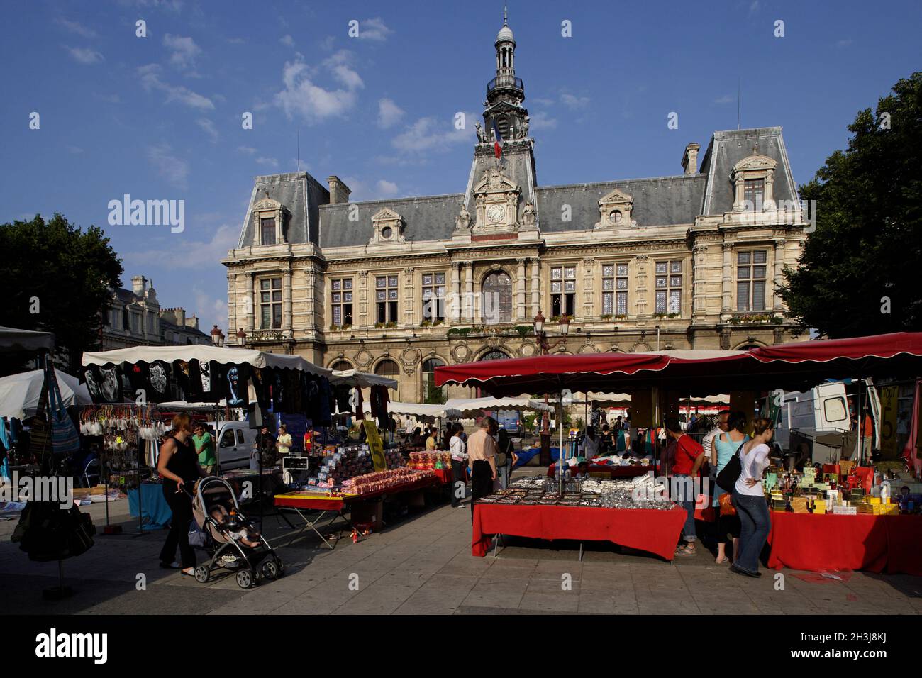 Ville de poitiers Banque de photographies et d’images à haute ...