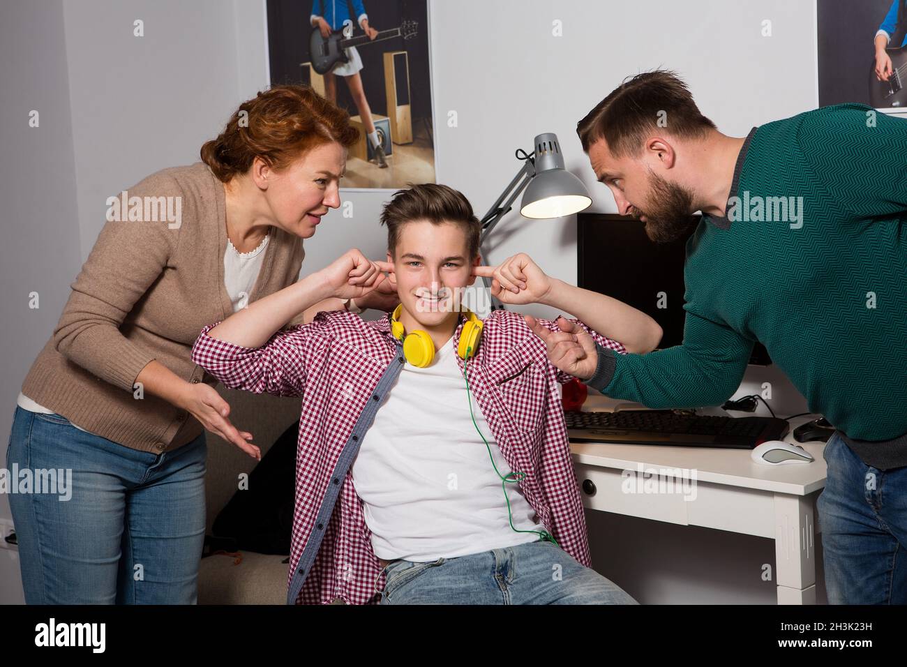 Conflit de générations Banque de photographies et d’images à haute ...