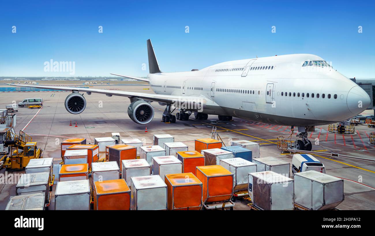 Cargo containers aircraft Banque de photographies et d’images à haute ...