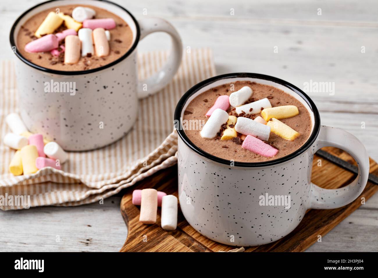 Chocolat au lait et guimauve Banque de photographies et d’images à haute résolution - Alamy