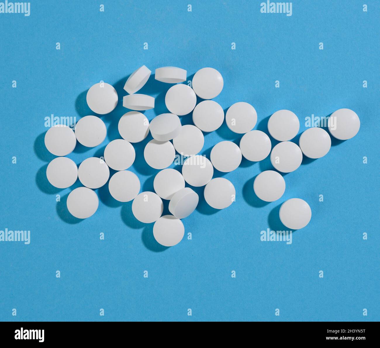 Pilule ronde bleu d Banque de photographies et d’images à haute ...