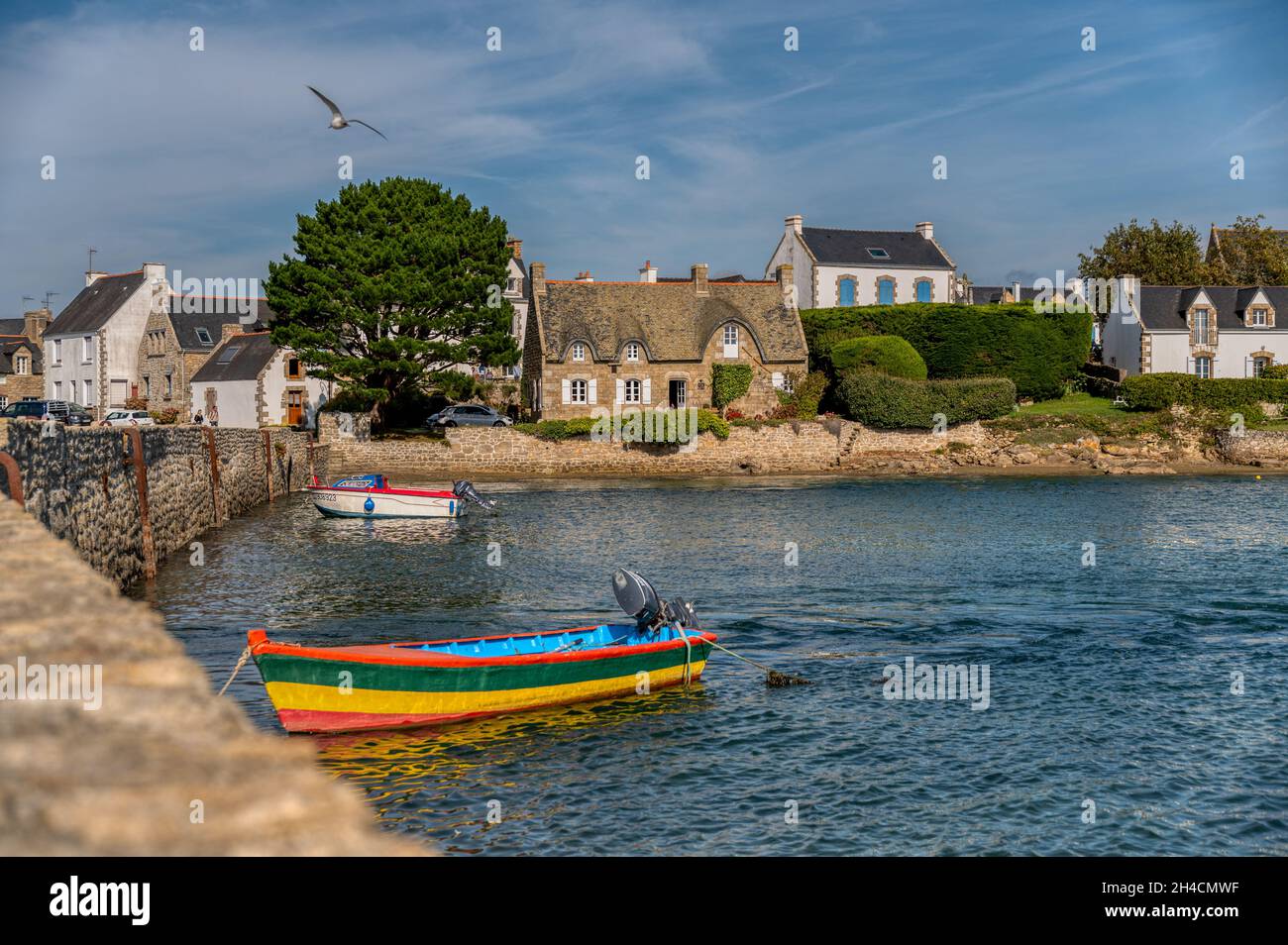 Maison bleue saint cado Banque de photographies et d’images à haute ...