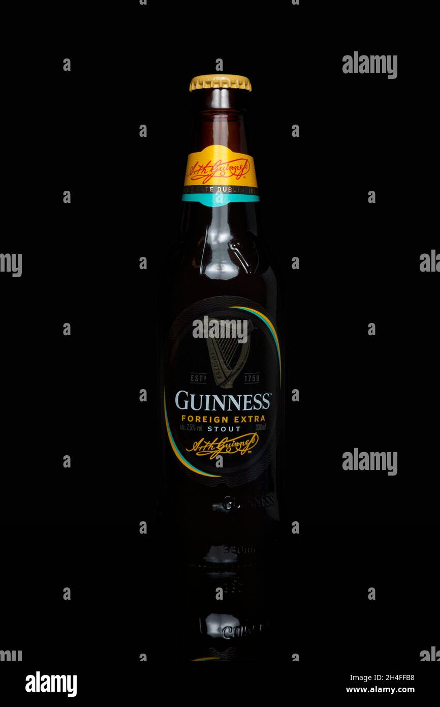 Bouteille de guinness Banque de photographies et d’images à haute ...