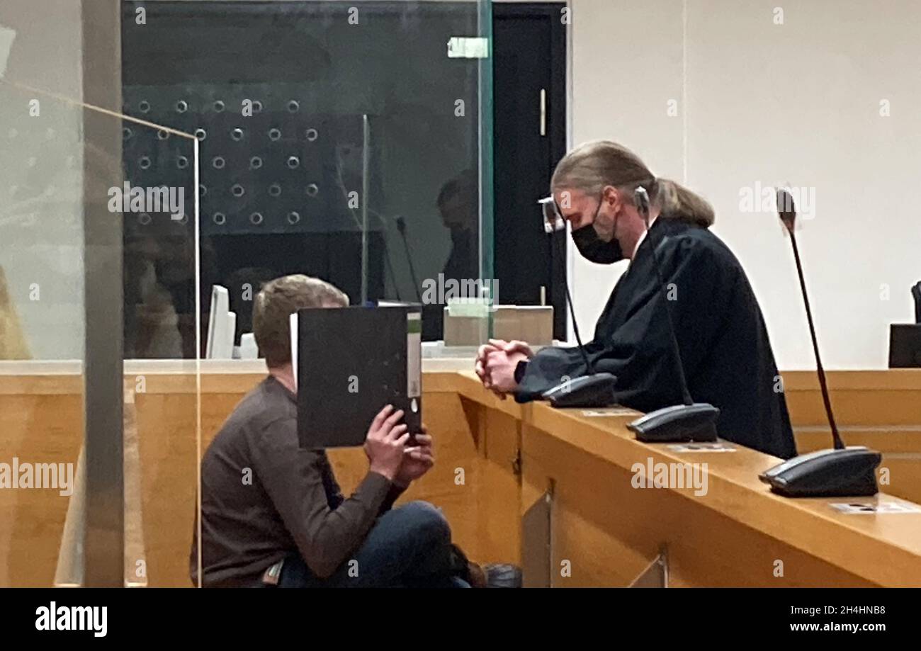 Enfant abuser sexuellement Banque de photographies et d’images à haute ...