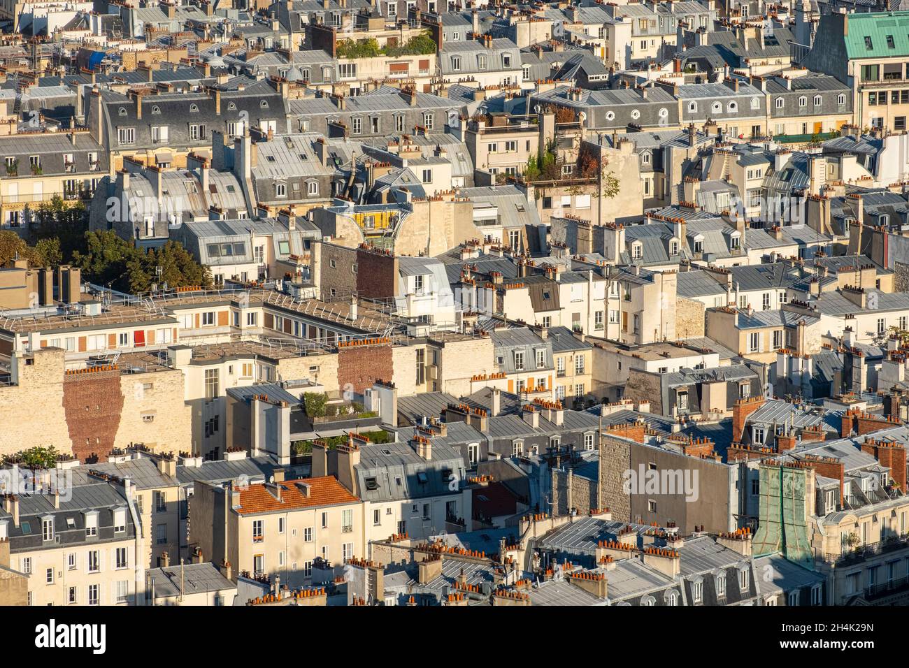 Paris immeuble haussmannien Banque de photographies et d’images à haute ...