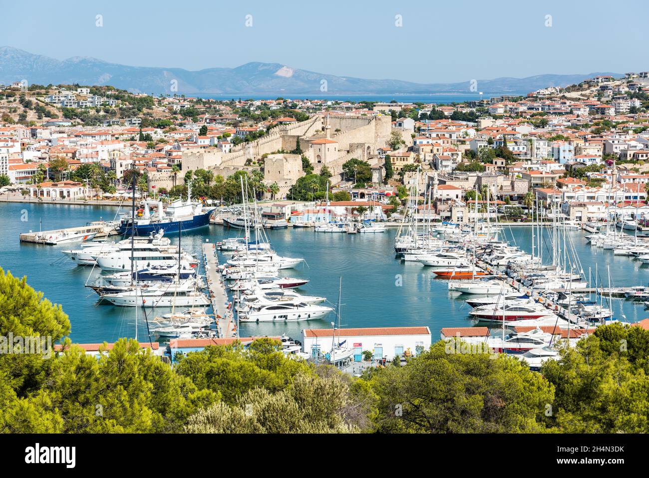 Port de cesme Banque de photographies et d’images à haute résolution ...