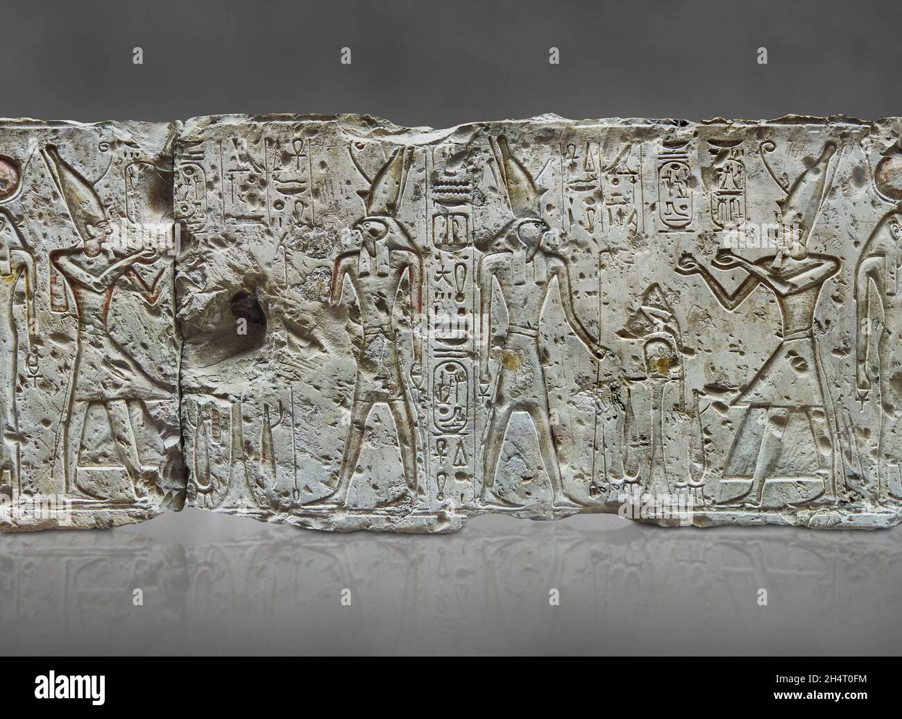 Ancienne fresque égyptienne de relief de Ramesses II faisant des ...